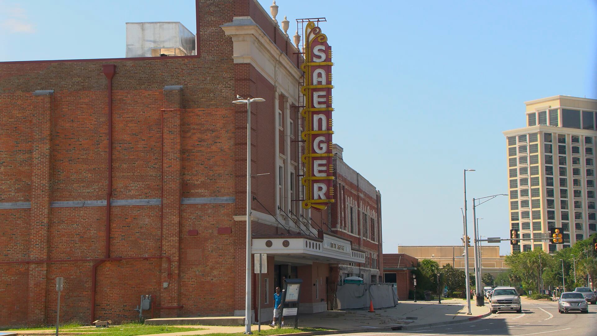Coast life: Biloxi Saenger Theatre steps back into spotlight with grand ...
