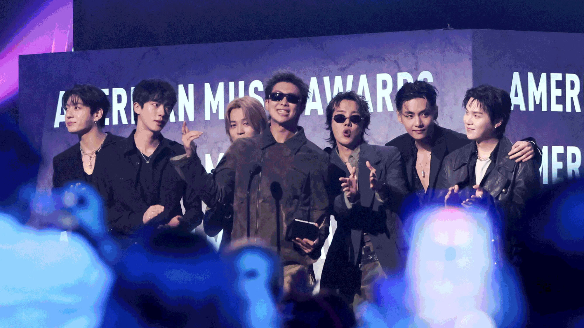 K-pop sweeps American Music Awards