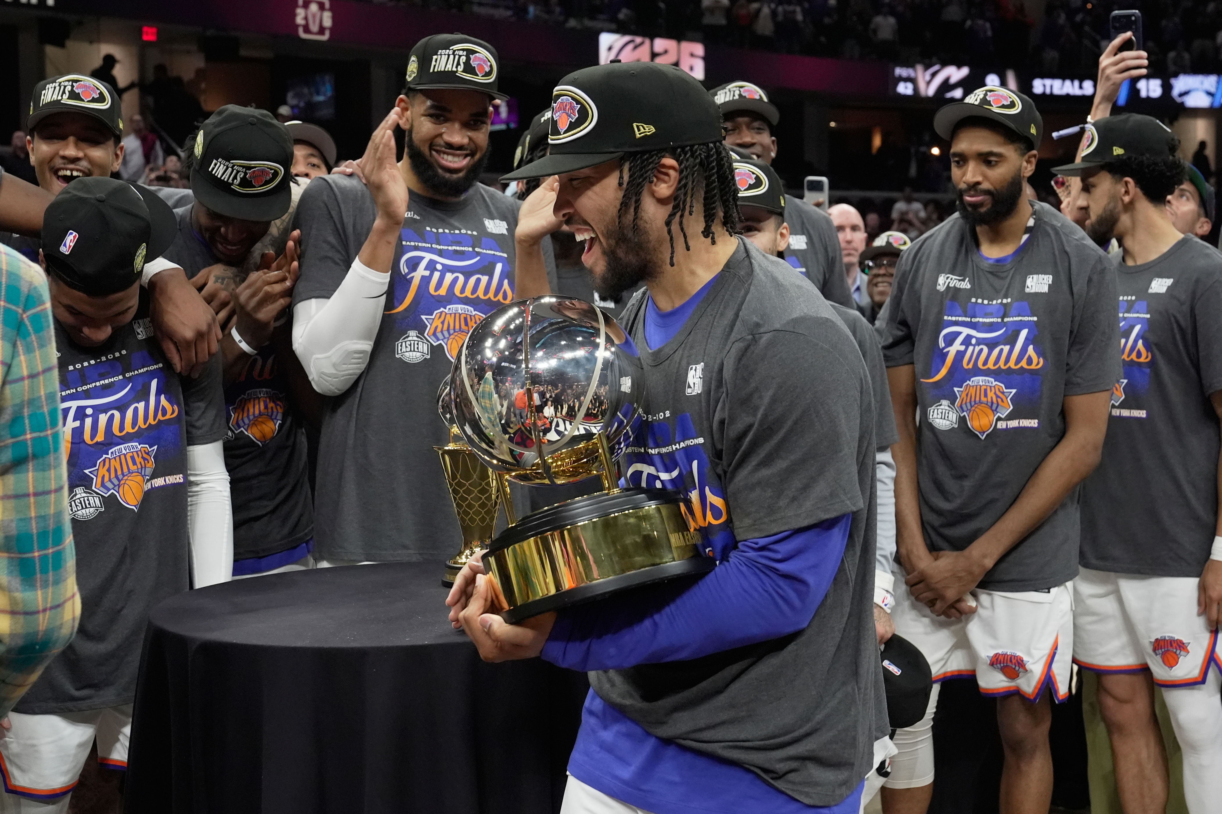 Jalen Brunson leads Knicks to NBA Finals, wins Larry Bird Trophy as ...