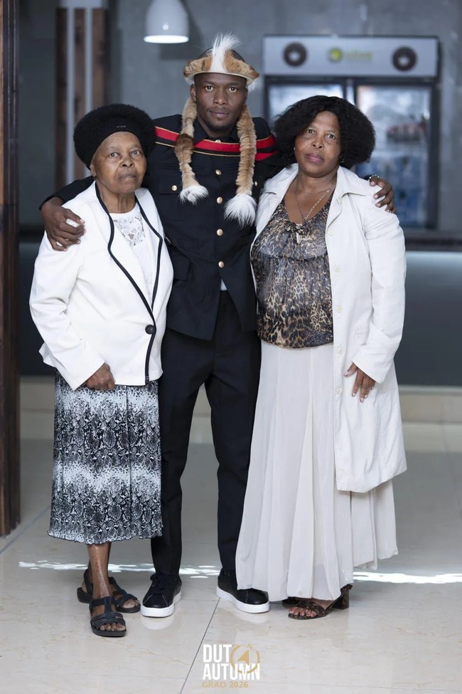 Thabiso Khumalo's inspiring journey from whoonga addiction to academic ...