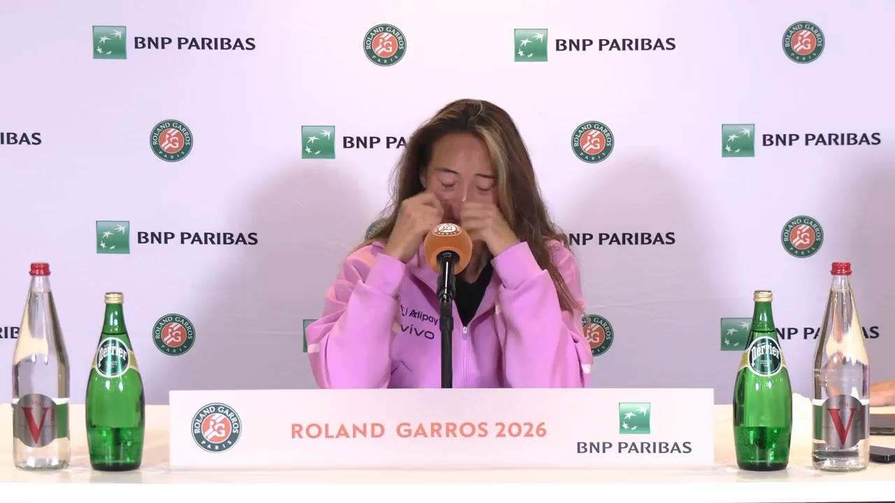 Moment: Zheng Qinwen in tears after French Open exit