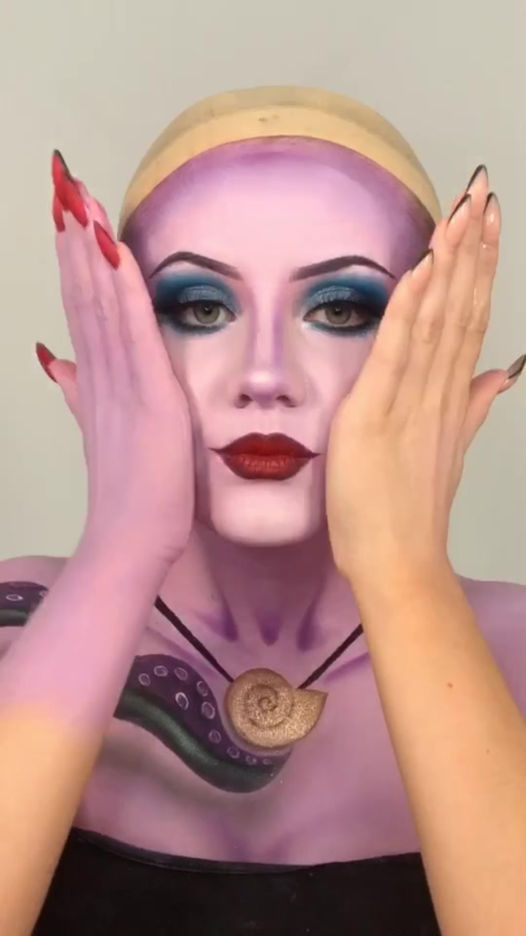 The dramatic Ursula makeup removal fans cannot stop watching