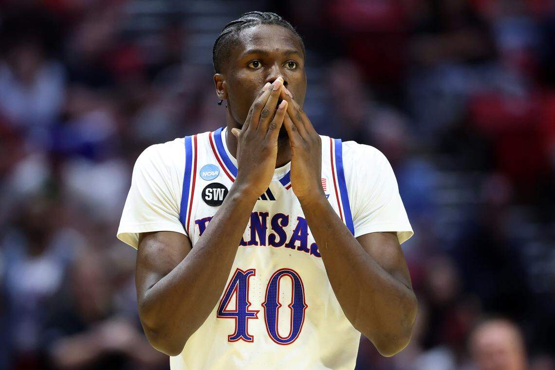 Former KU forward Bidunga exits NBA draft pool, will play for ...