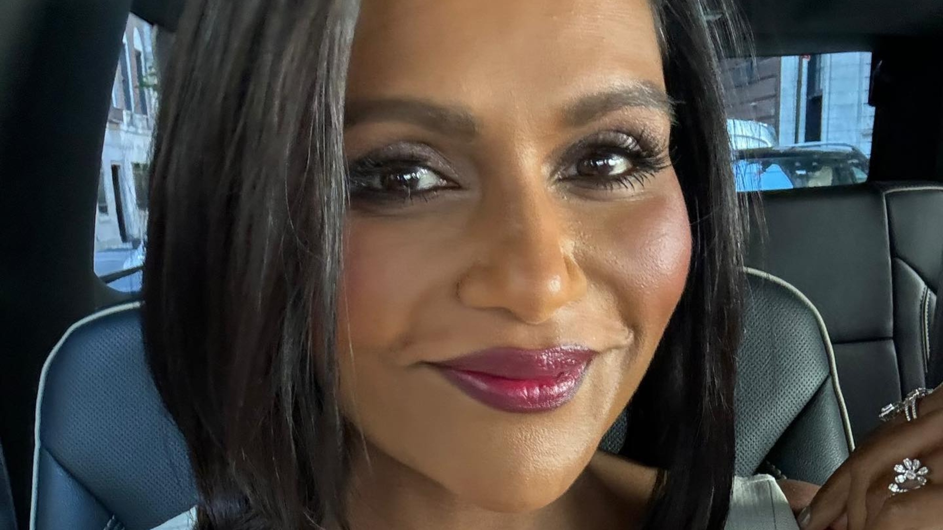 Actrice Mindy Kaling reageert op opmerkingen over haar lichaam nadat ze ...