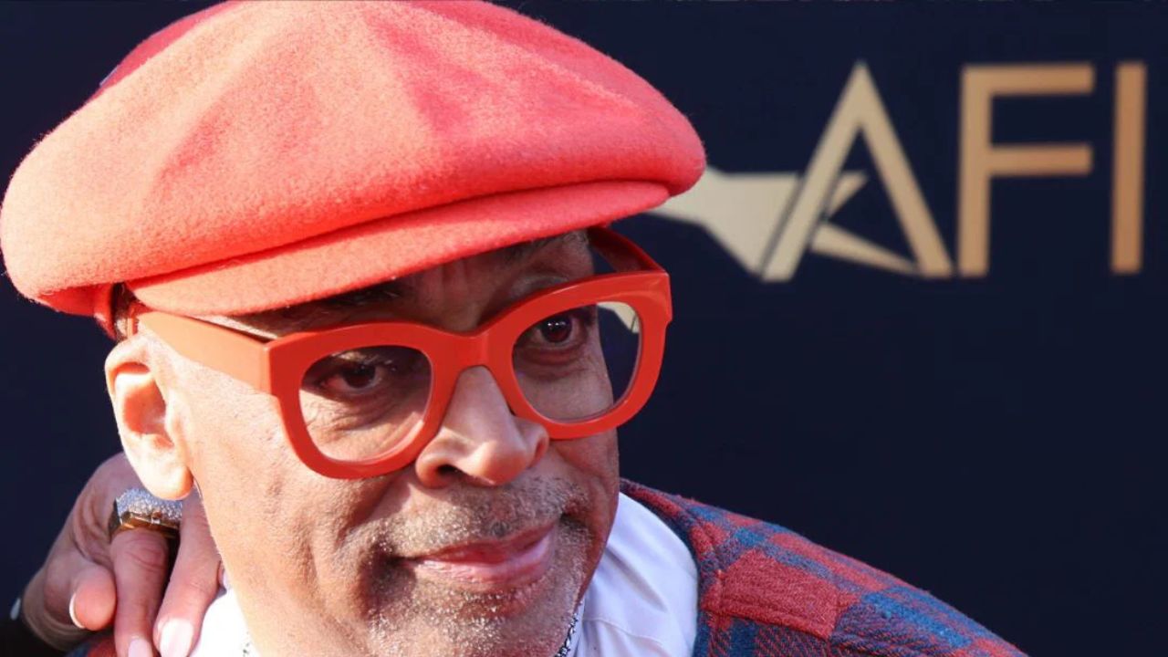 Knicks superfan and actor-filmmaker Spike Lee celebrates franchise's ...