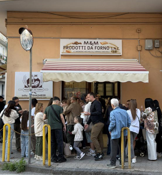 M&M Prodotti da Forno, la bontà delle cose fatte a mano apre sotto casa