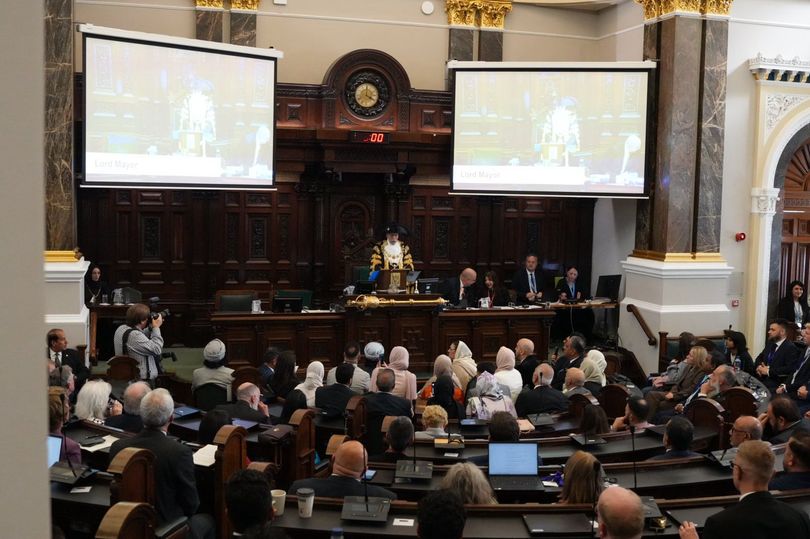 Anger as Birmingham Reform make 'only English' demand at council ...