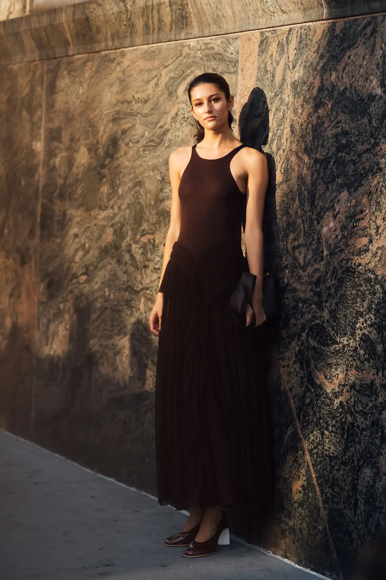 El vestido de Lefties que queda bonito, no marca y estiliza la silueta