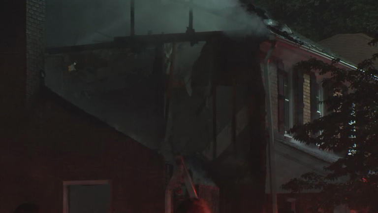 Crews put out house fire near Matthews