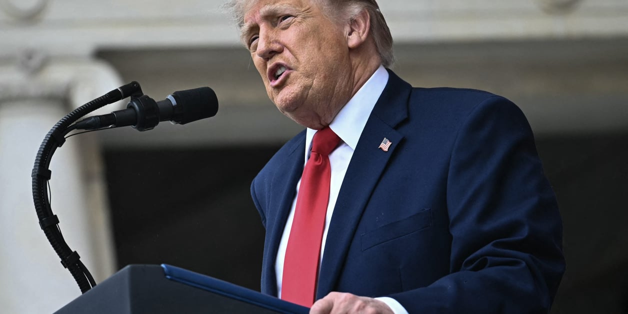 Donald Trump somme l’Arabie saoudite et le Qatar de signer les accords ...