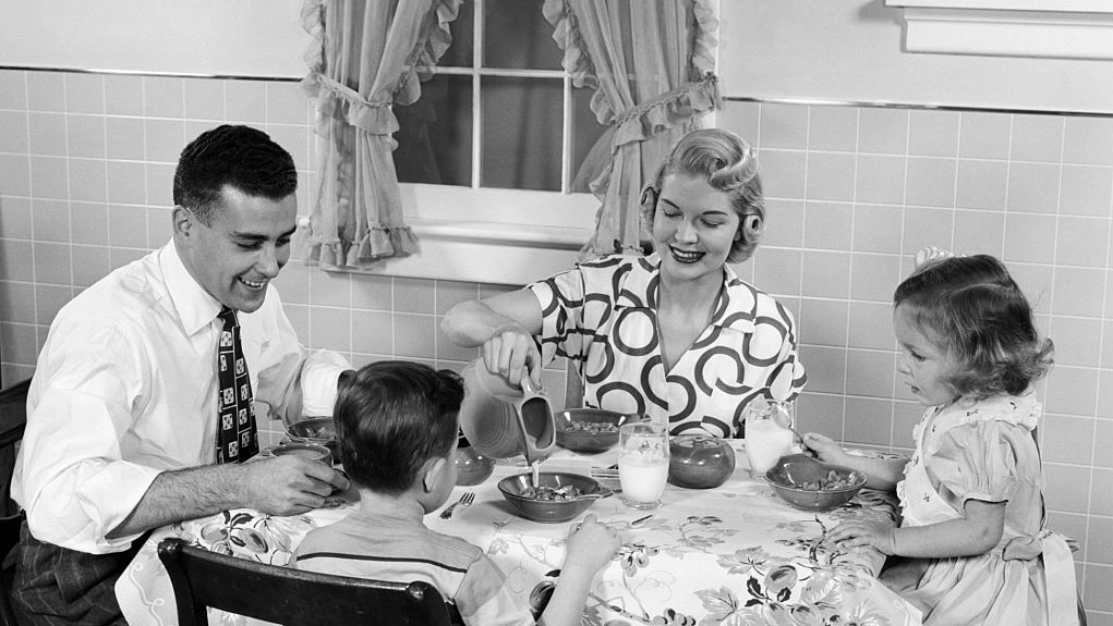 Historian links family nostalgia to economic inequality, not social change