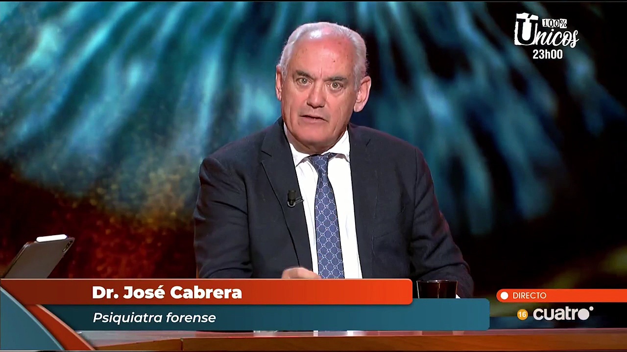 El doctor Cabrera causa un terremoto en el plató de Iker Jiménez al ...