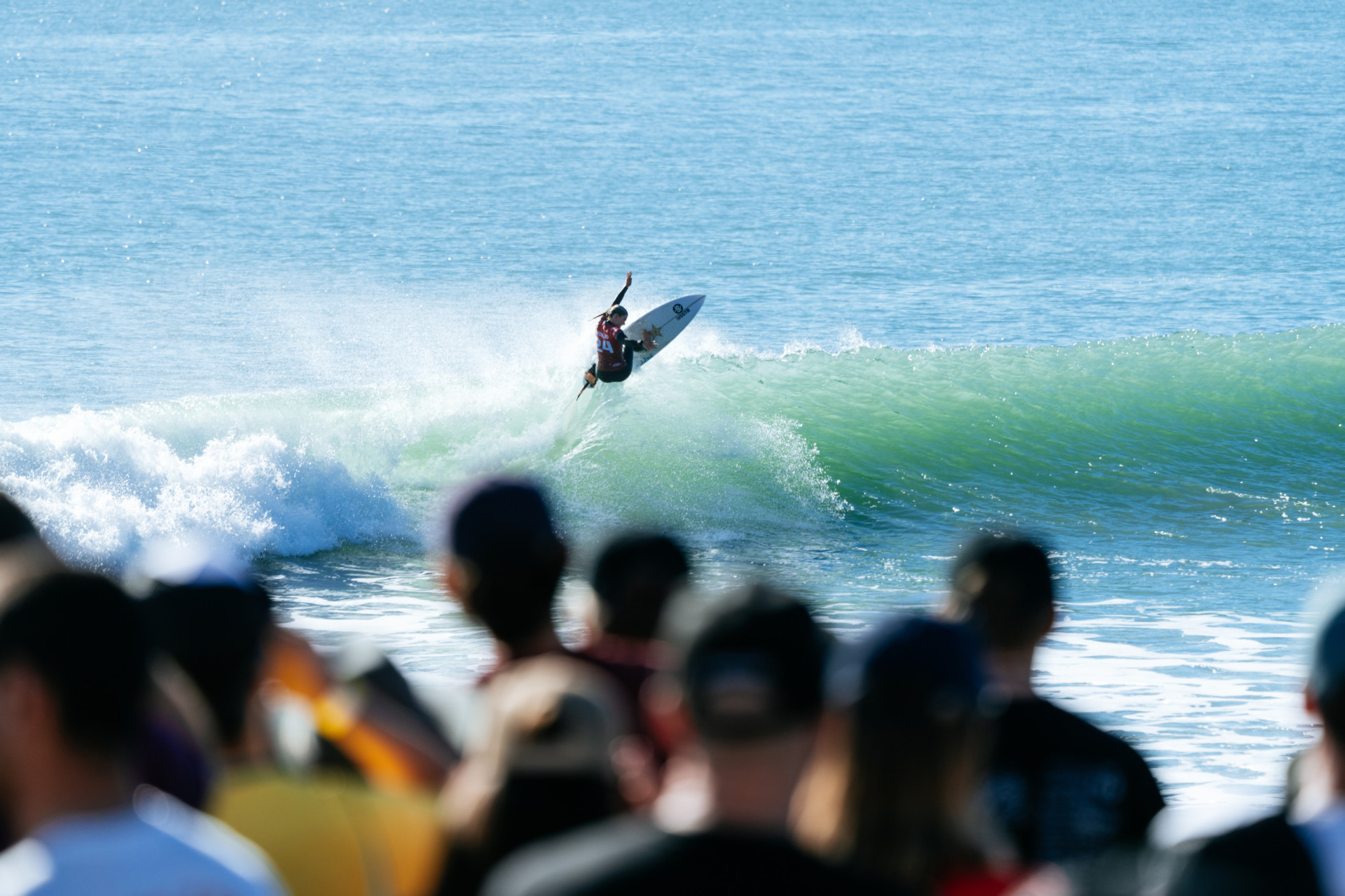 Unknown sea creature attacks Australian photographer during World Surf ...