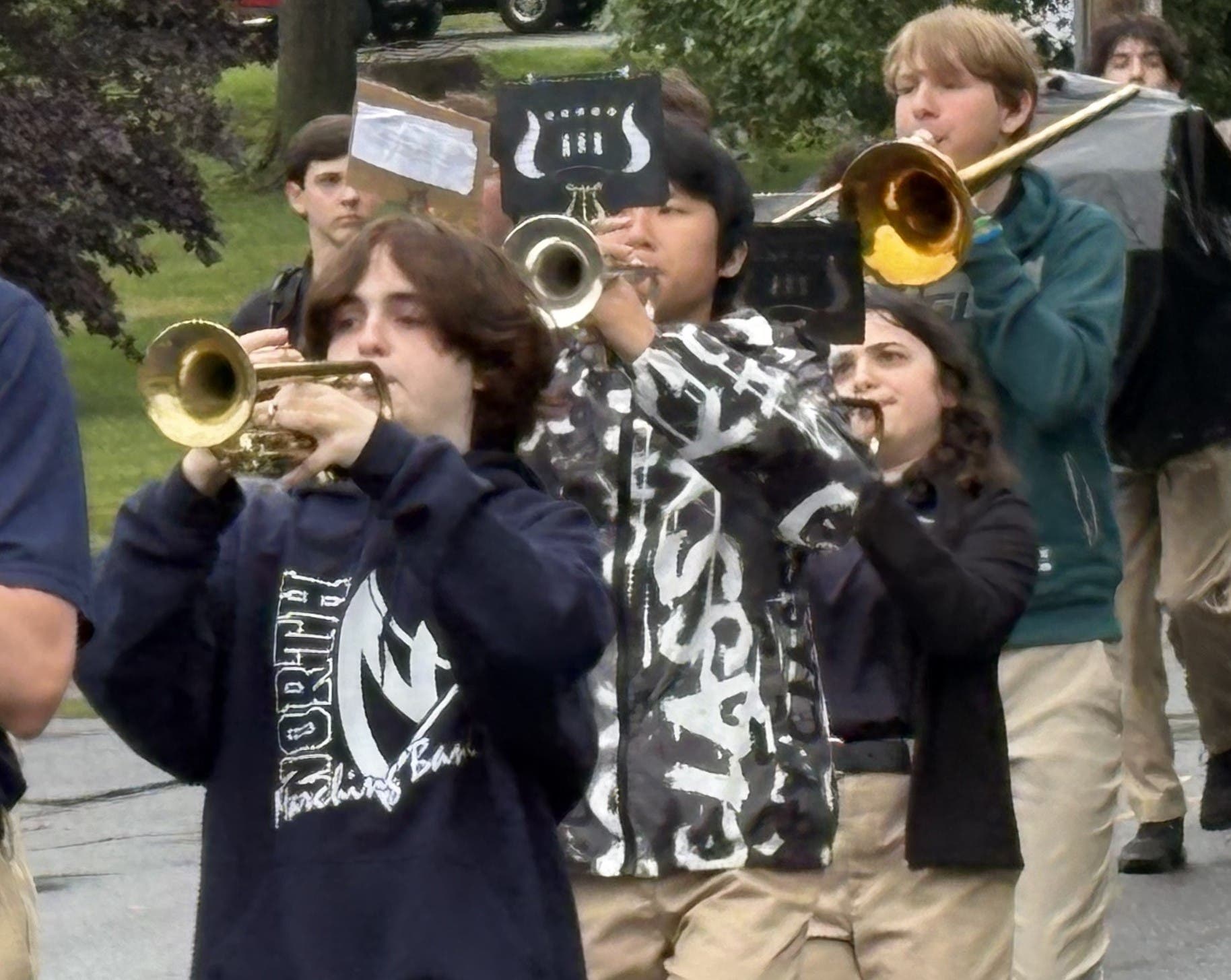 Newtown dodges raindrops to remember the fallen on Memorial Day