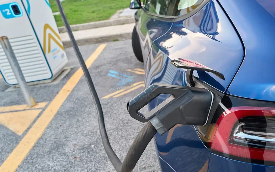 Five EVs now surpass Tesla Model 3 in range