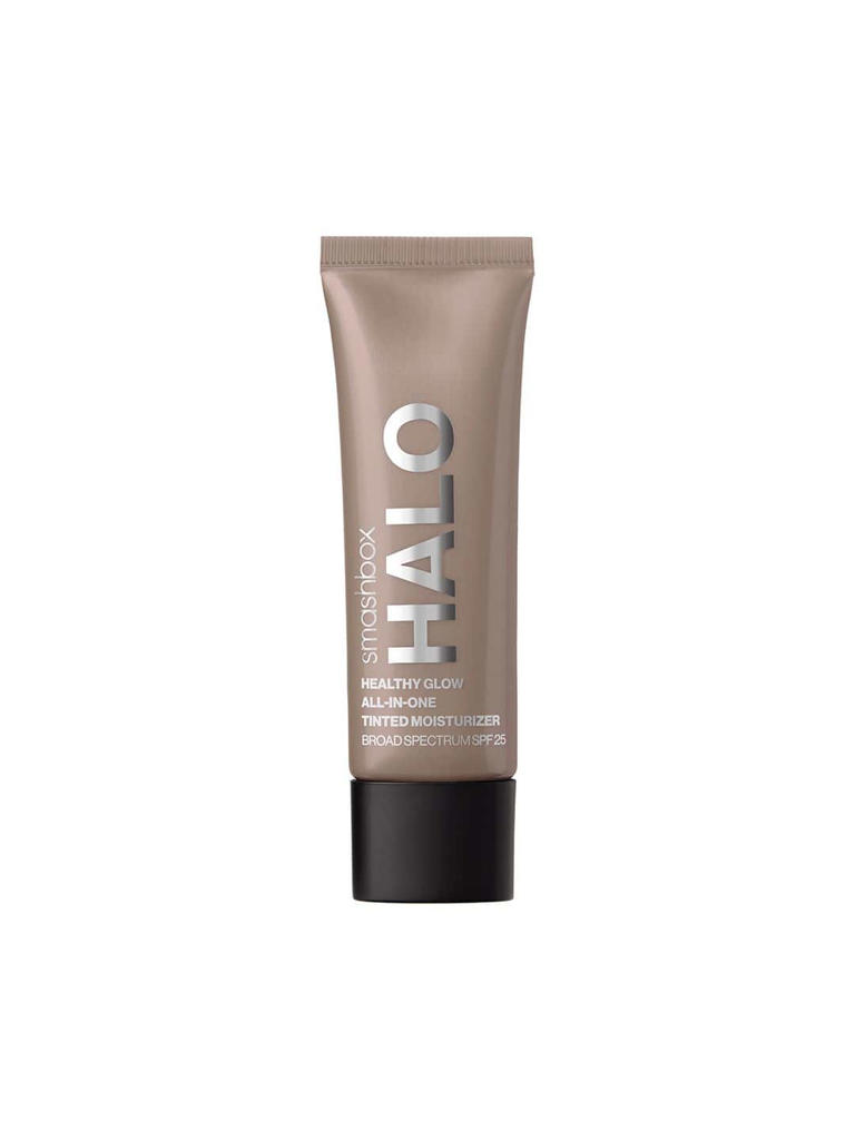 Best foundations for smooth and natural looking makeup