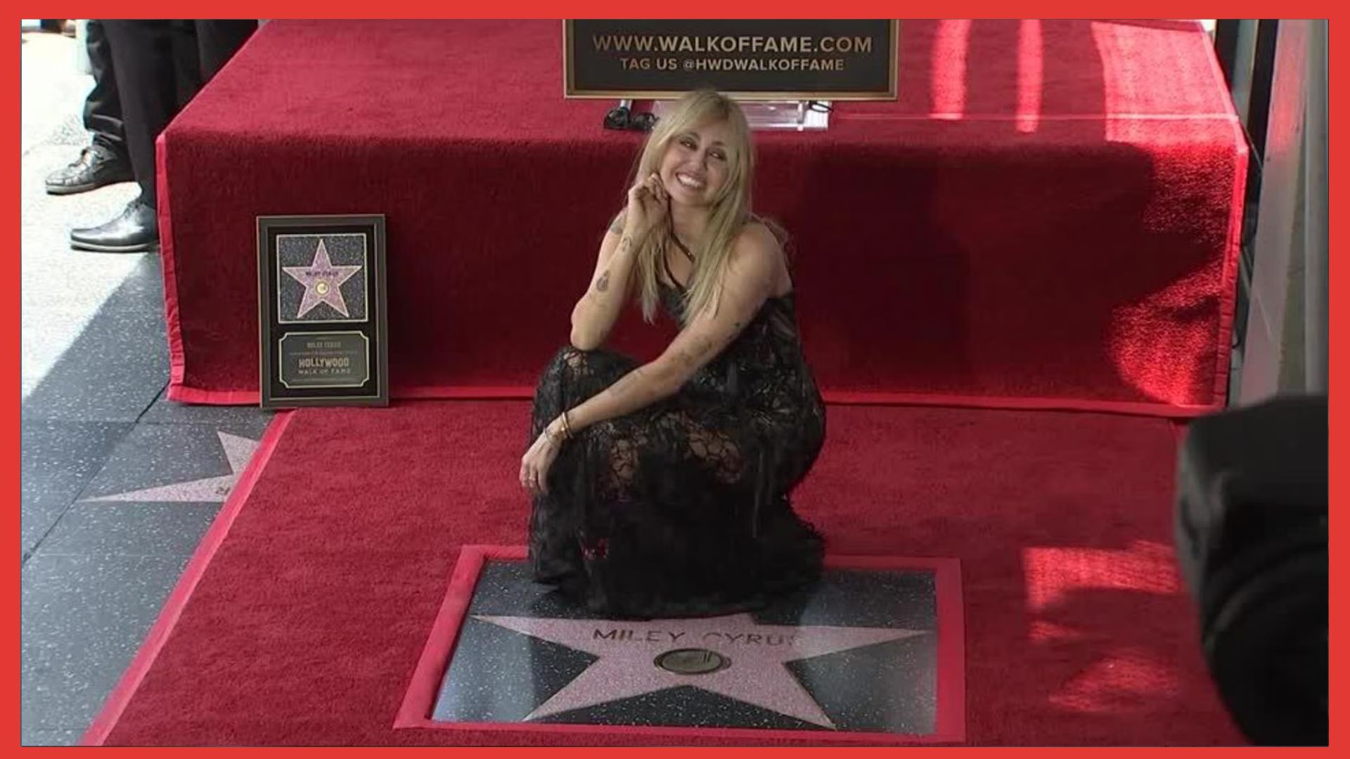 Miley Cyrus conquista la Hollywood Walk of Fame: il discorso ...