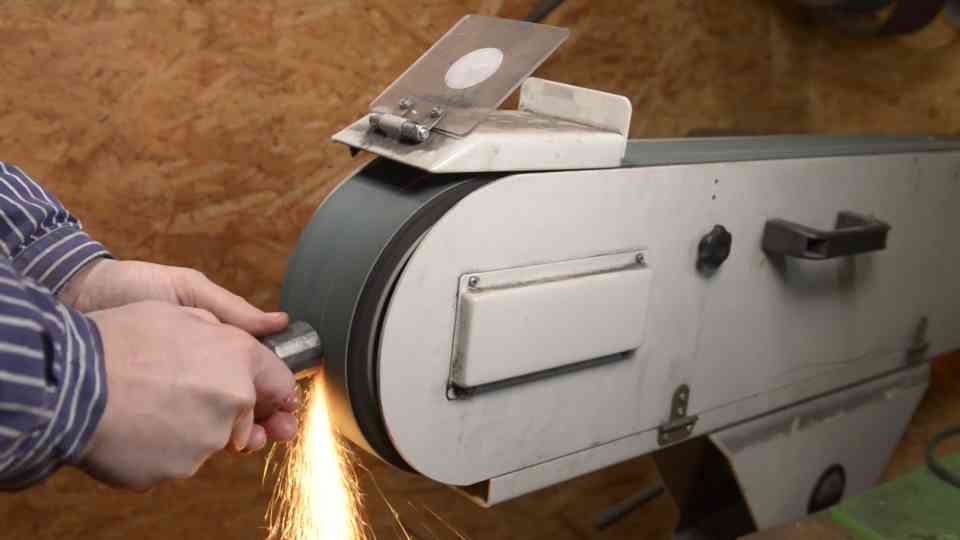 Raw steel became a real hammer – The forge transformation