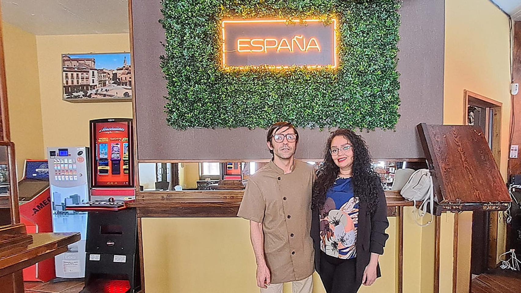 Manasés y Janeth, dueños de un restaurante de pueblo: “La brocheta de ...