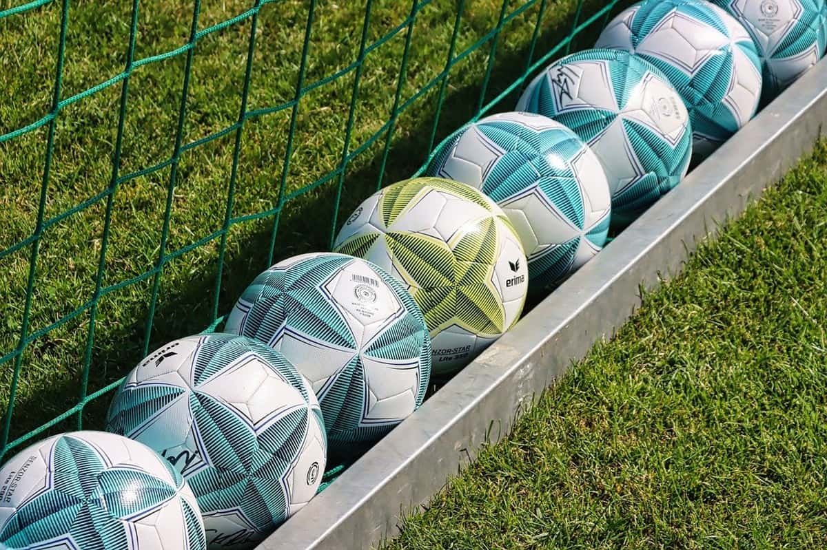 À Six-Fours, l’agression d’un éducateur du SFB FC bouleverse le ...