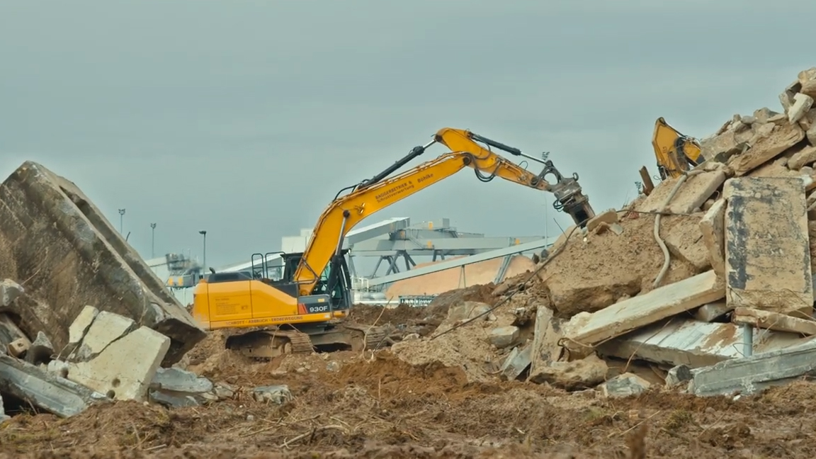 This giant machine tears through massive concrete like nothing