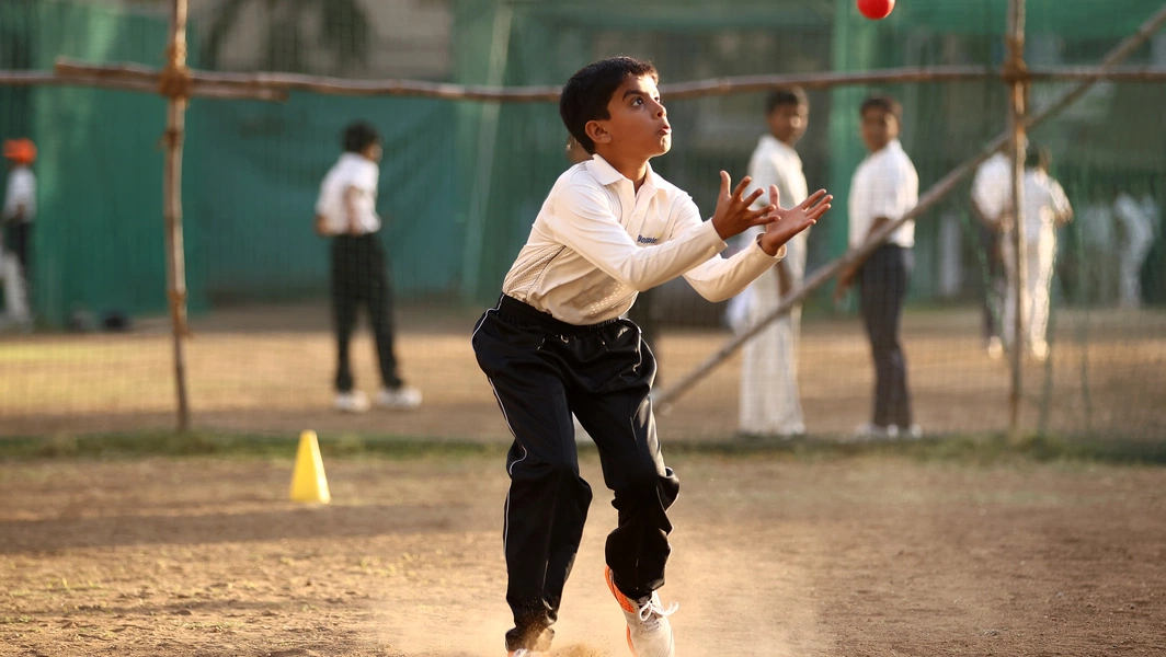 Former Karnataka pacer SL Akshay dies during local match
