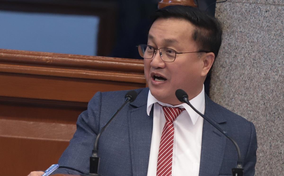DOLE regional director suspended following Angeles City building collapse