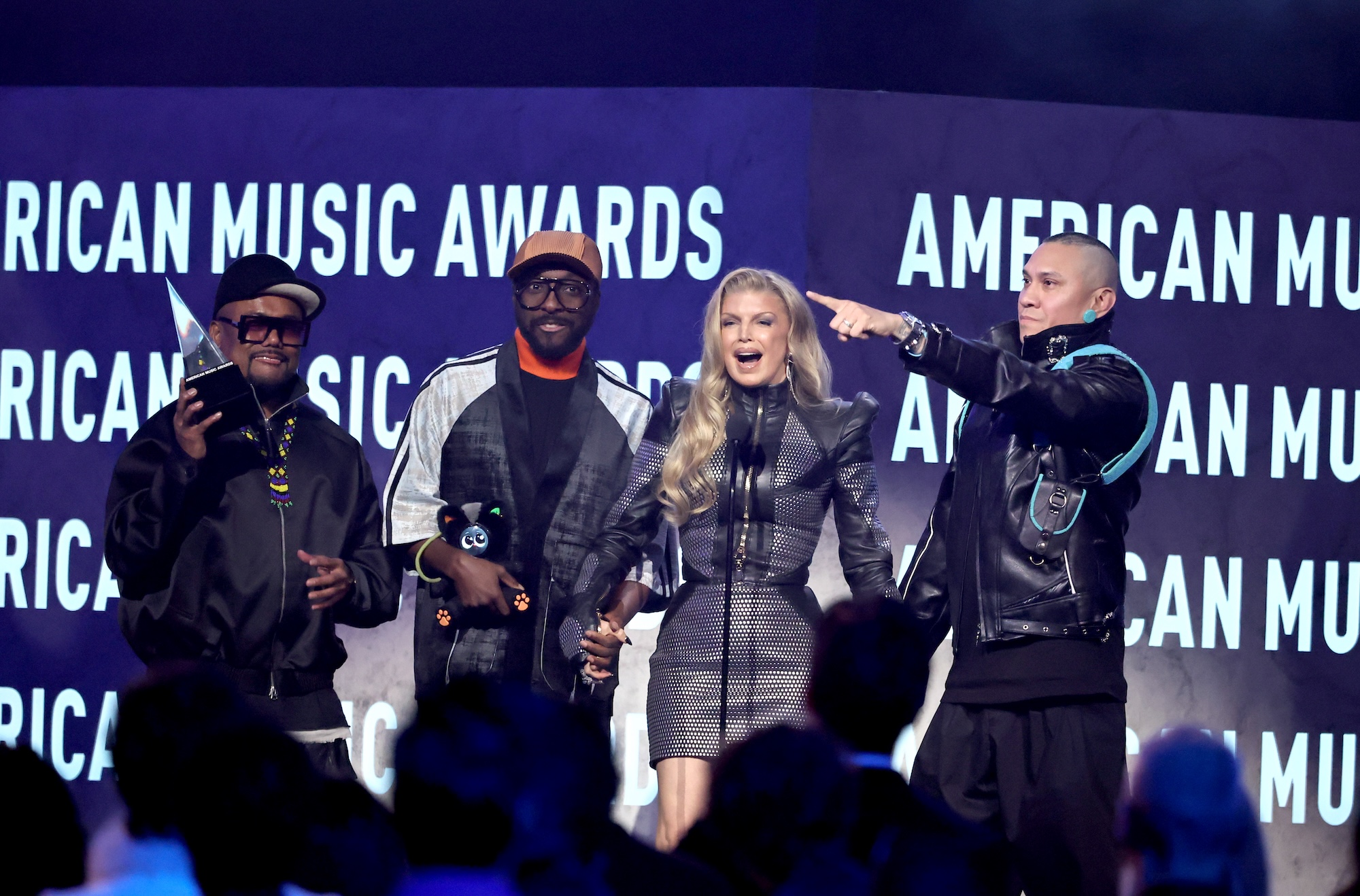 Fergie reunites with Black Eyed Peas at 2026 American Music Awards