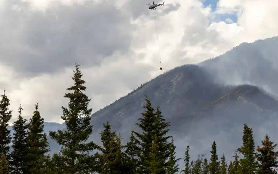 Canada launches first national aerial firefighting fleet