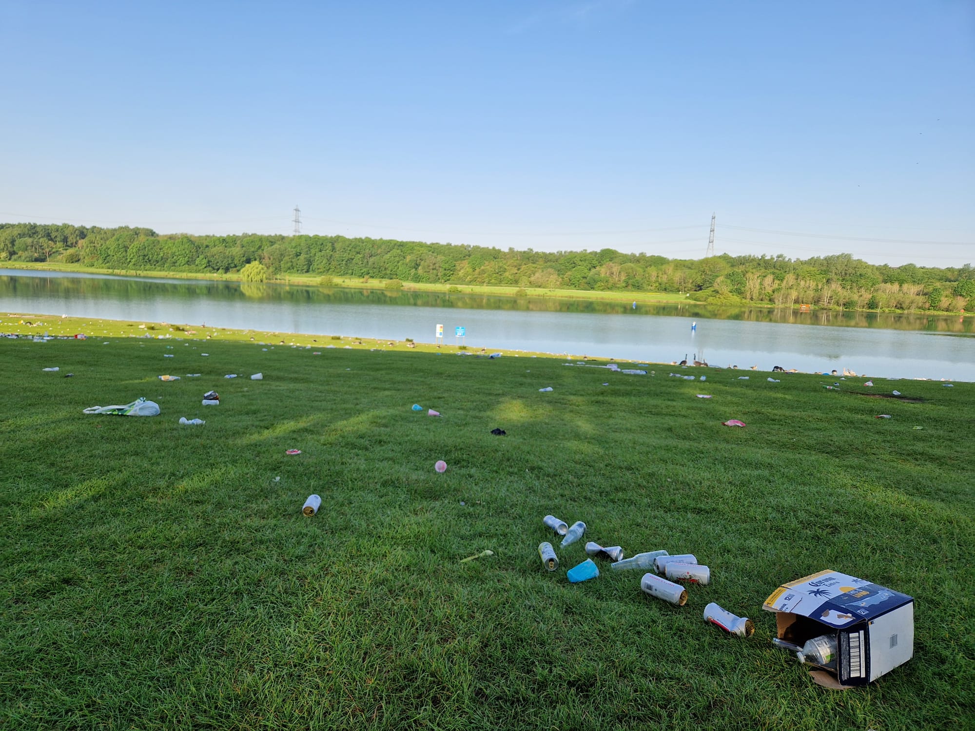 Major clean-up operation at Rother Valley Country Park over huge amount ...