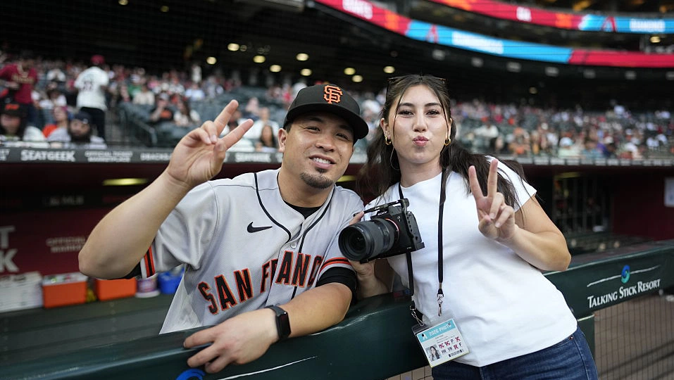 Couple’s ticket mix-up leads to historic back-to-back MLB catches
