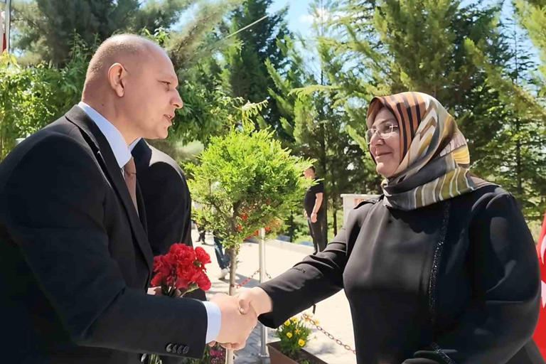 Şehit annesinden yürek burkan sözler: "Gelmesem küstü zannediyorum"