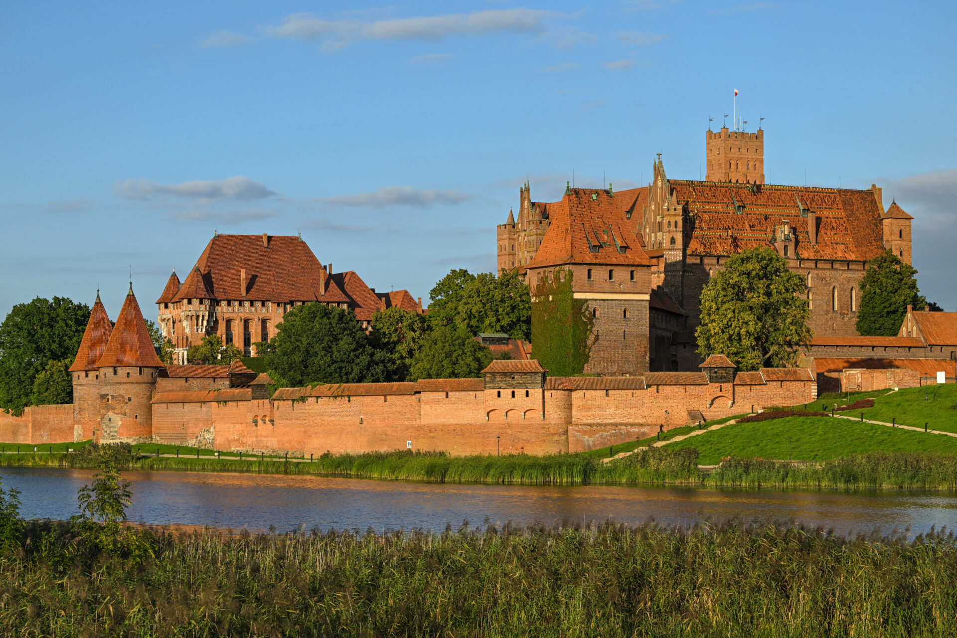 Onder muren en ophaalbruggen: de fascinerende geschiedenis van Malbork