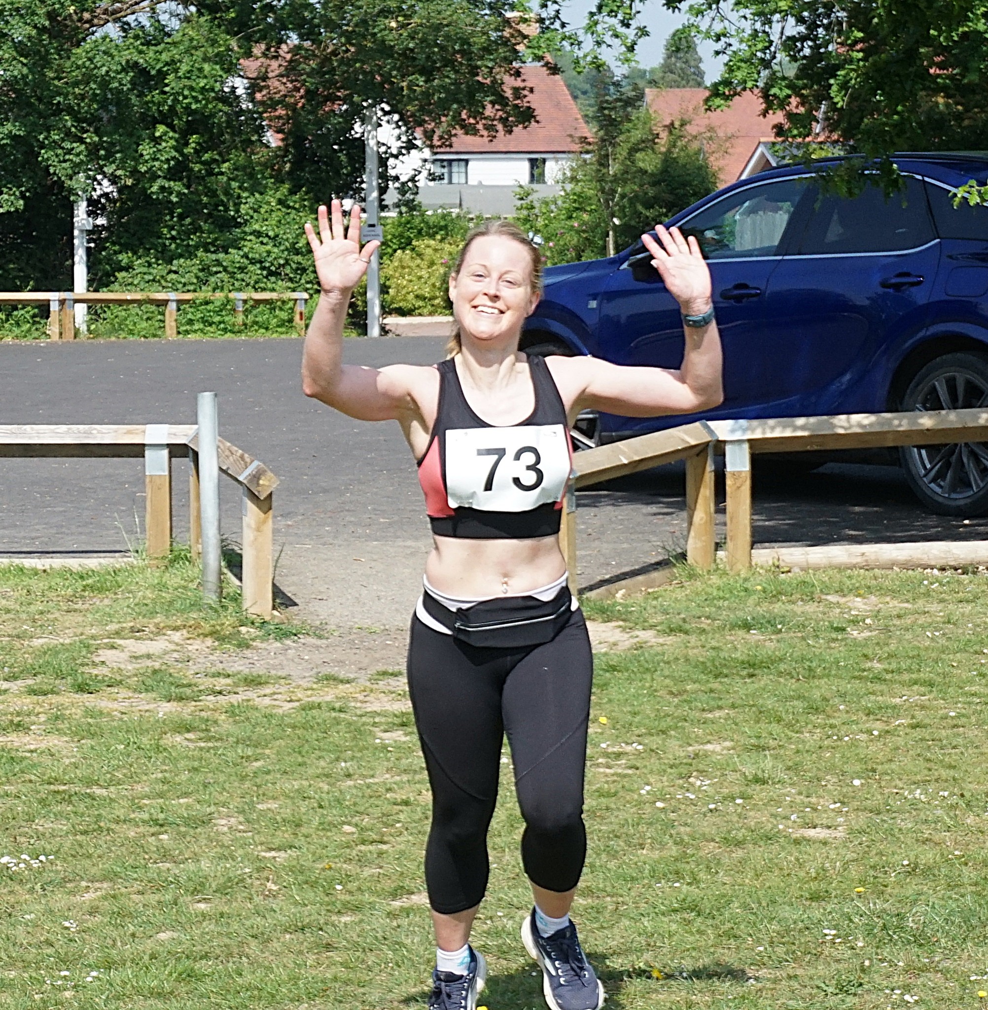 Oliver 'scorches' to success in Sandhurst sizzler!