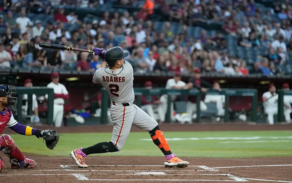 Couple’s ticket mix-up leads to historic back-to-back MLB catches