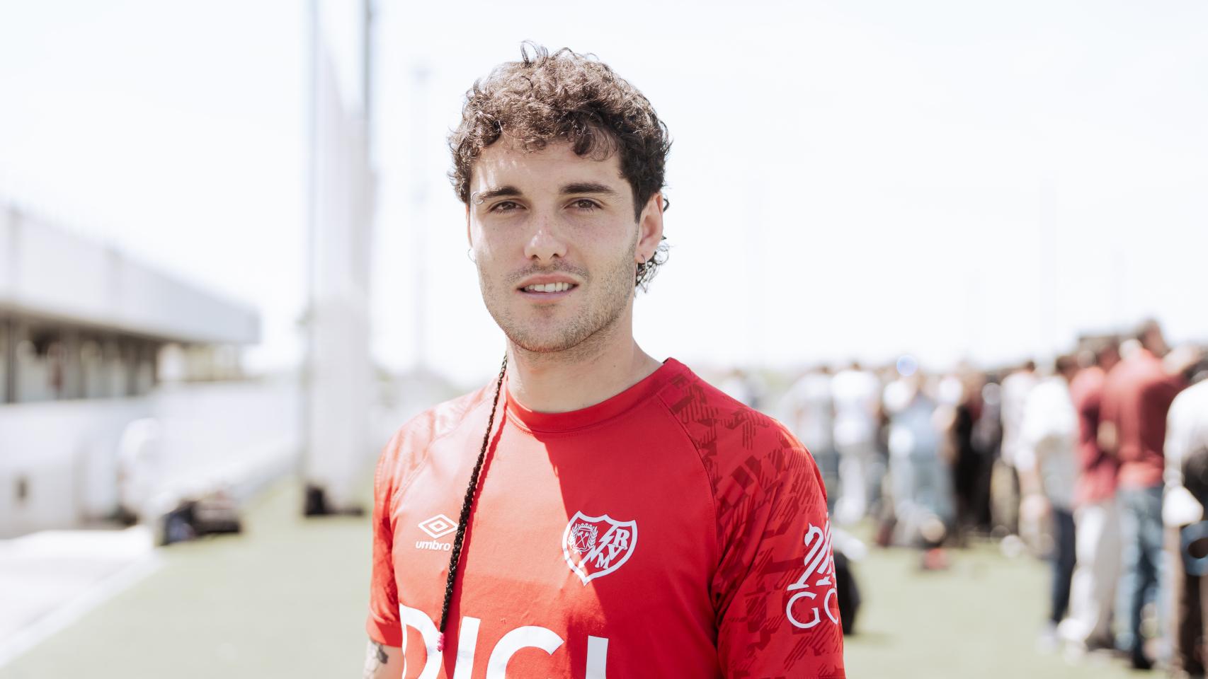 Sergio Camello: "Cuando entras en el barrio, en su gente, es ahí cuando ...