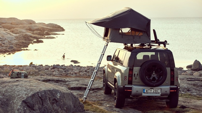 6 of the most impressive car roof tents to try