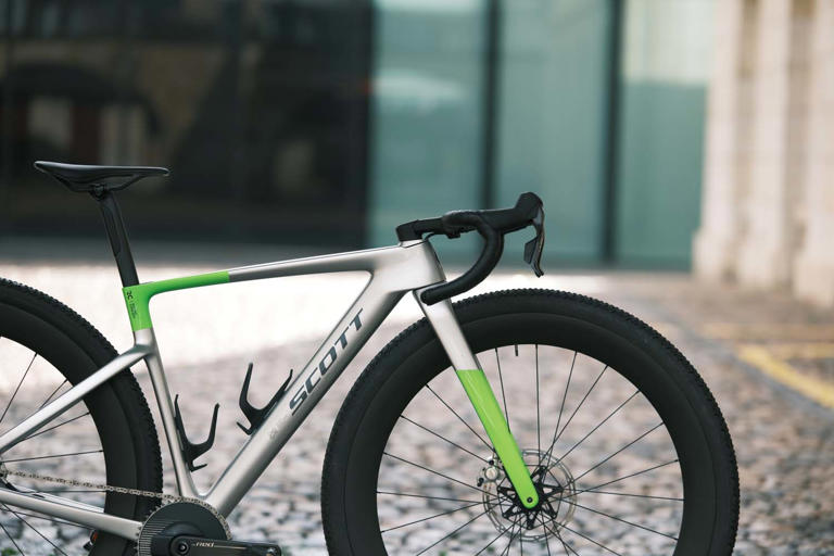 “I'm genuinely scared”: Cameron Jones to race Unbound Gravel on Scott ...