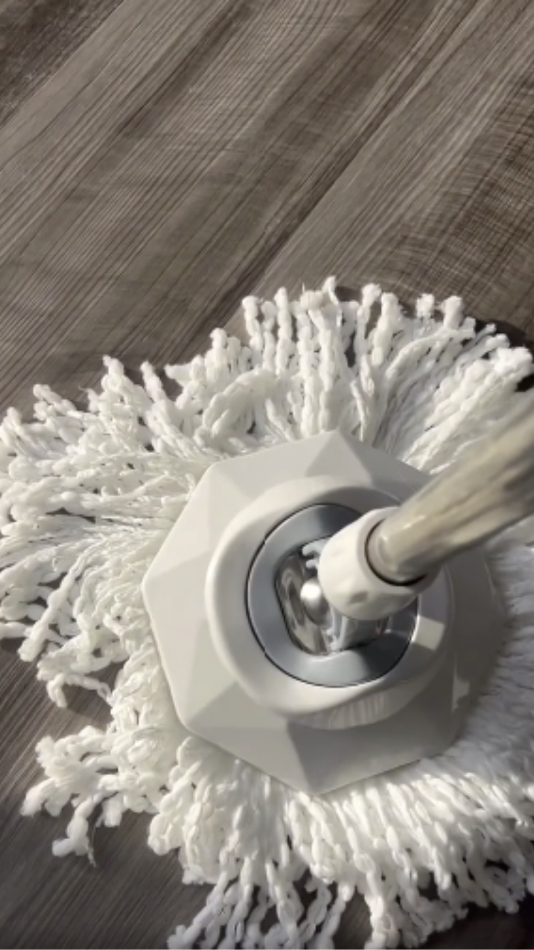 Refresh your mop head with this simple trick