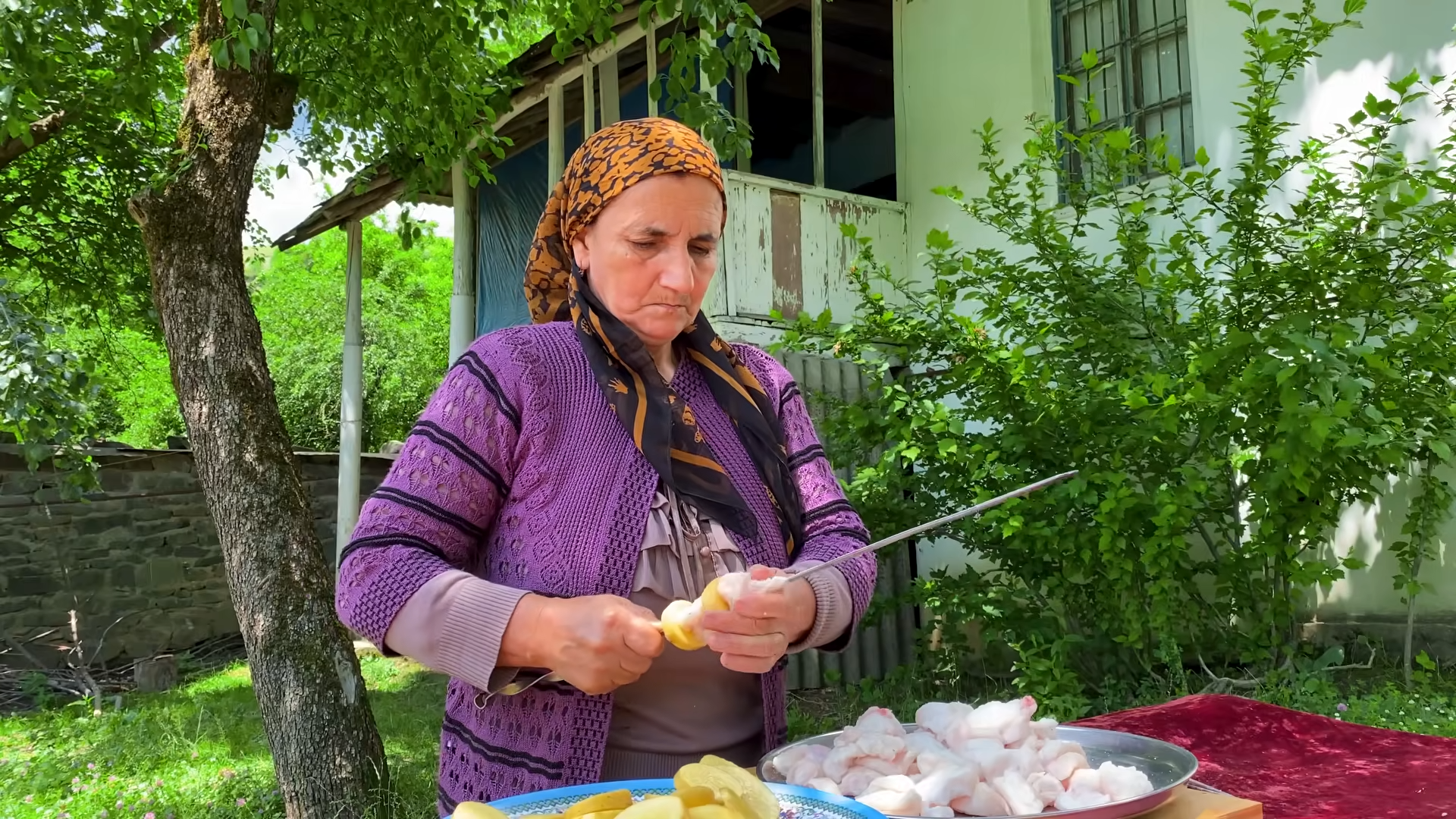 Authentic Azerbaijani cuisine - cooking mutton with lamb fat