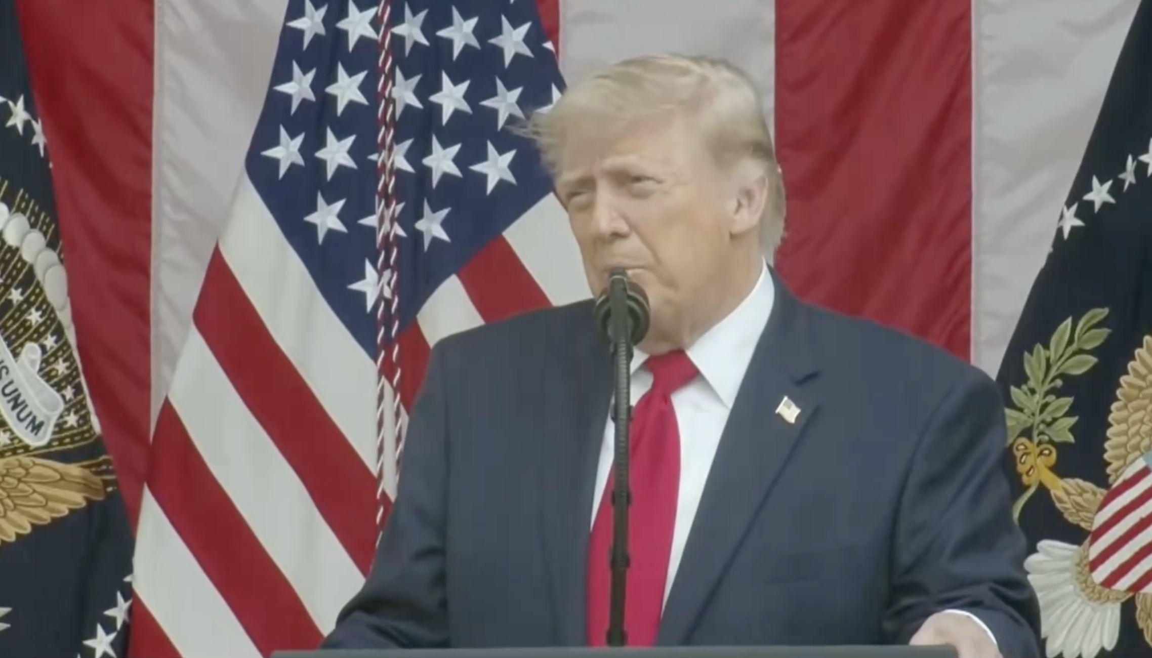 'They gave everything': Trump delivers remarks at Memorial Day ...
