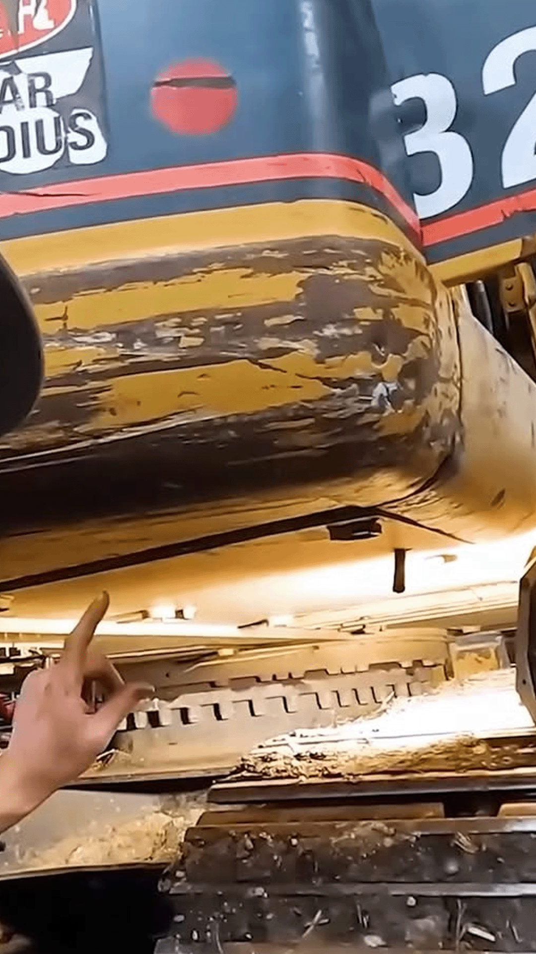 This machine has 9,000 hours on it