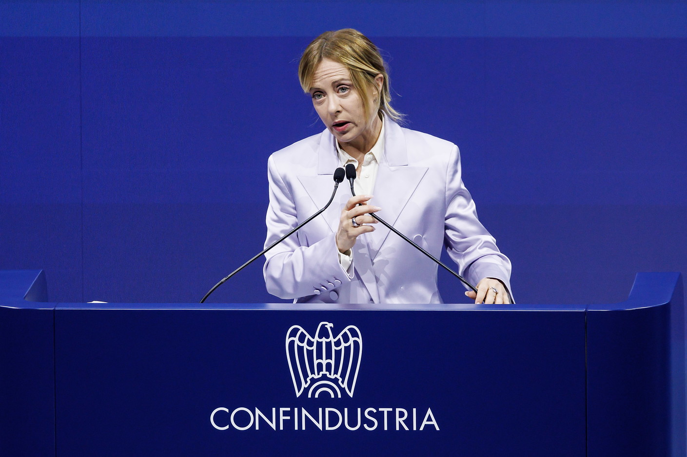 Giorgia Meloni delinea il futuro dell'Italia: "Non siamo più l'anello ...
