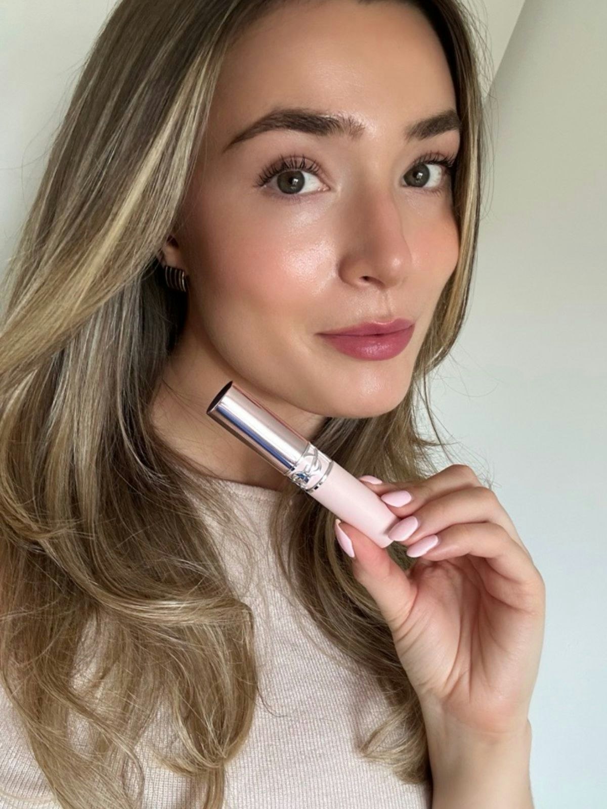 This lip blush made me give up my ride-or-die lipstick for good – and ...