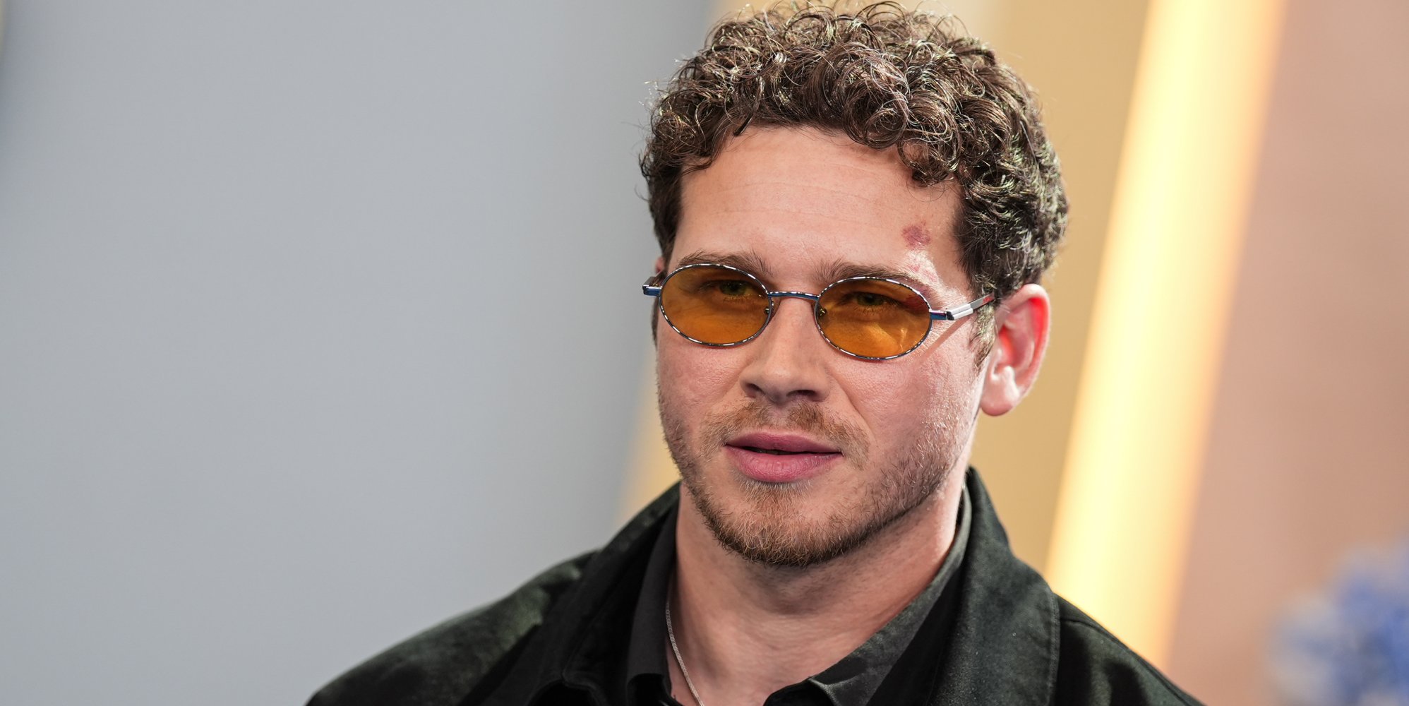 9-1-1 star Oliver Stark 'proud' of playing queer character: 'Important ...