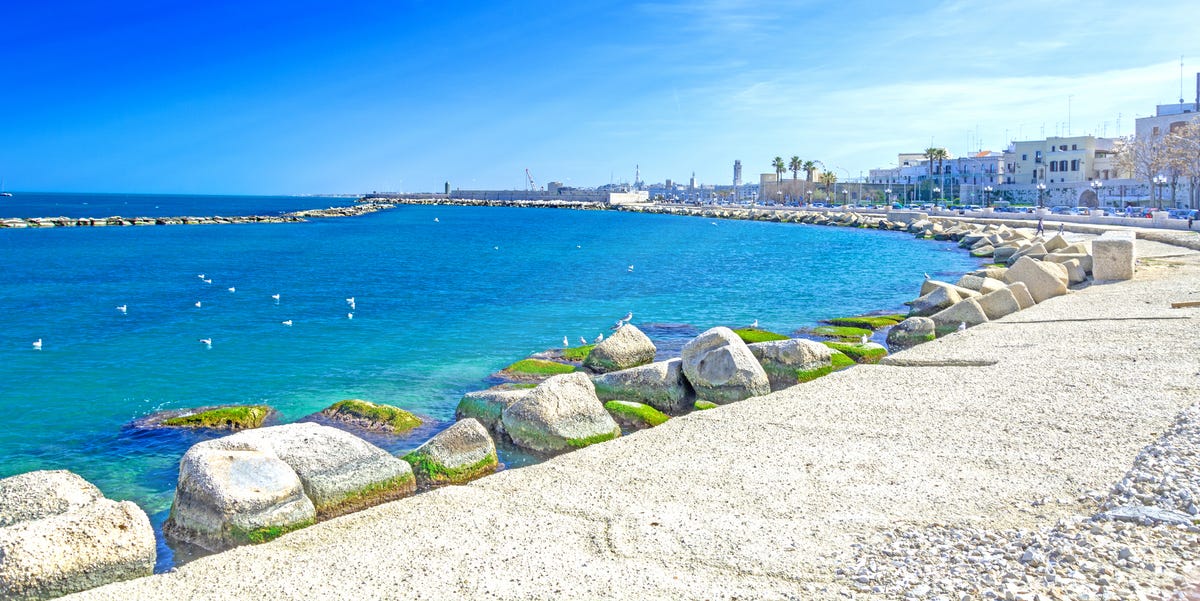 Spiagge libere a Bari: dove andare al mare vicino alla città