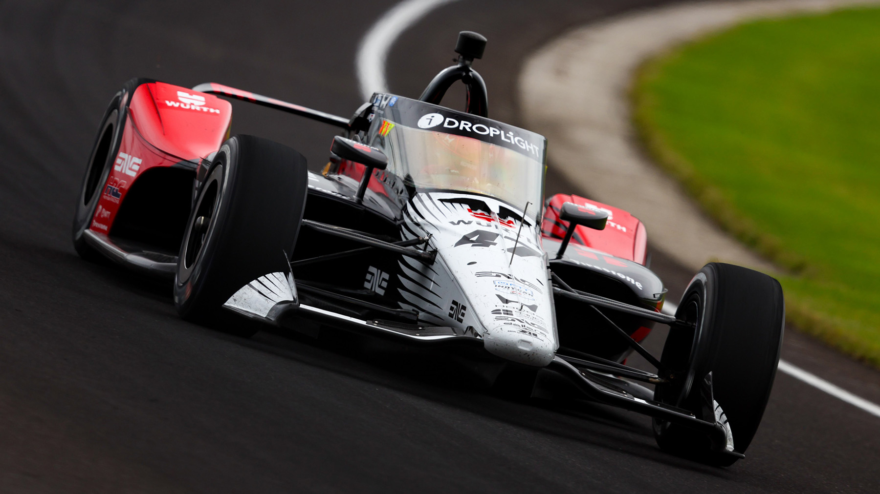 Schumacher küsst die Mauer – Indy 500 entscheidet sich im Foto‑Finish