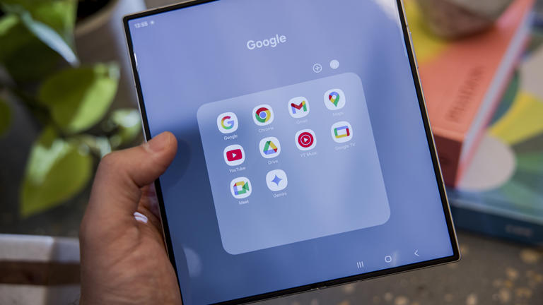 Galaxy Z Fold 8 phones get confusing new naming system