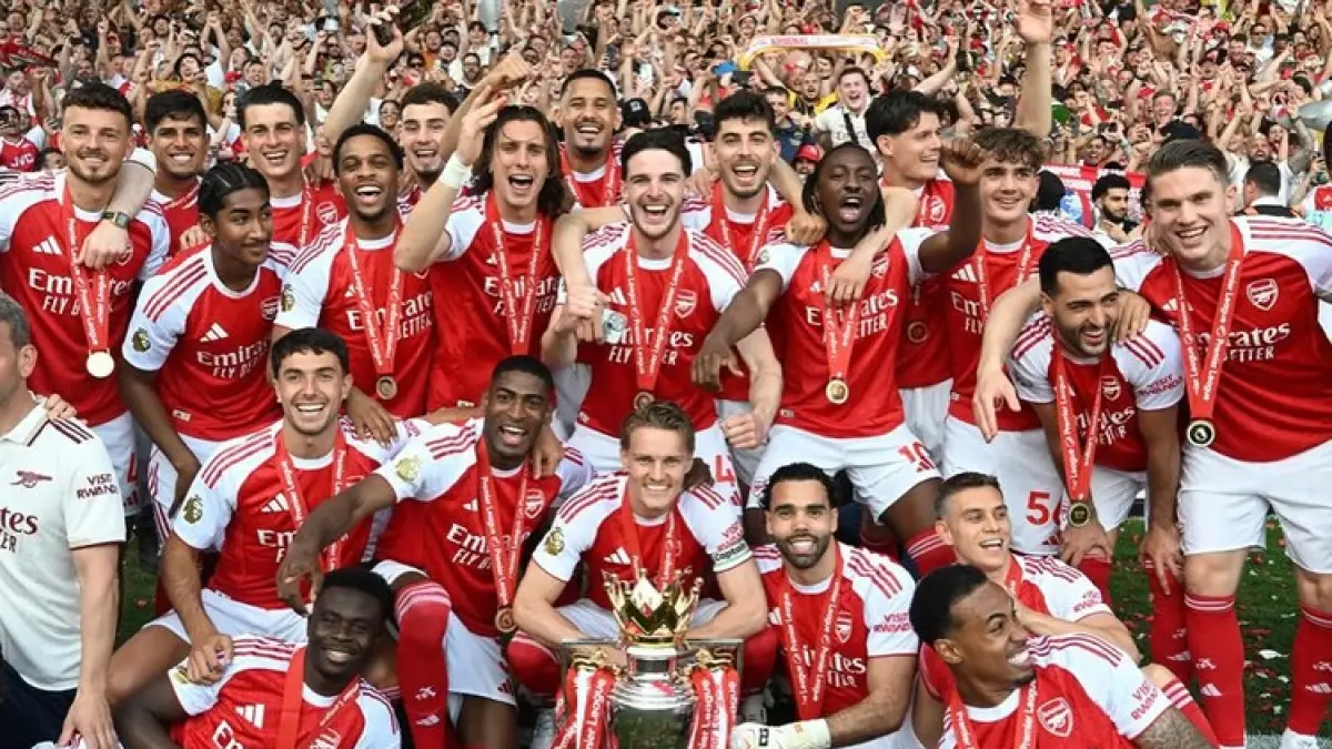 6 rekor bersejarah Arsenal warnai kesuksesan menjuarai Premier League ...