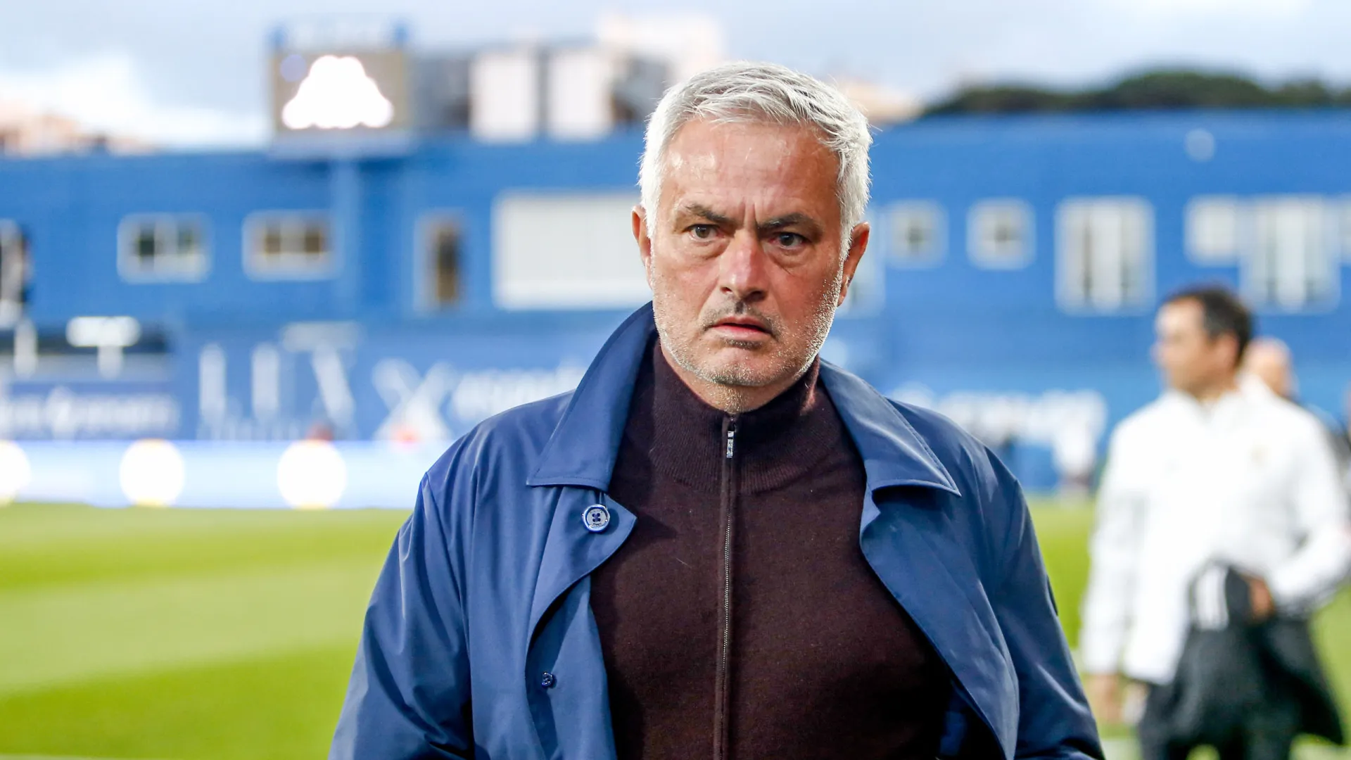 Milhões a chegar à Luz. Real Madrid já notificou Benfica por Mourinho